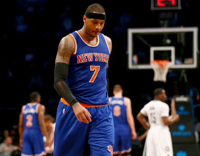 WATCH: Carmelo Anthony's epic dunk fail sums up Knicks season