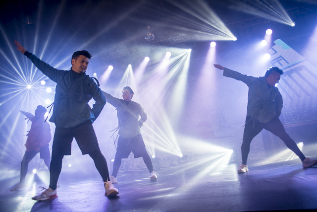 IN PHOTOS: Universal Motion Dancers, Manoeuvres, Streetboys lead '90s ...