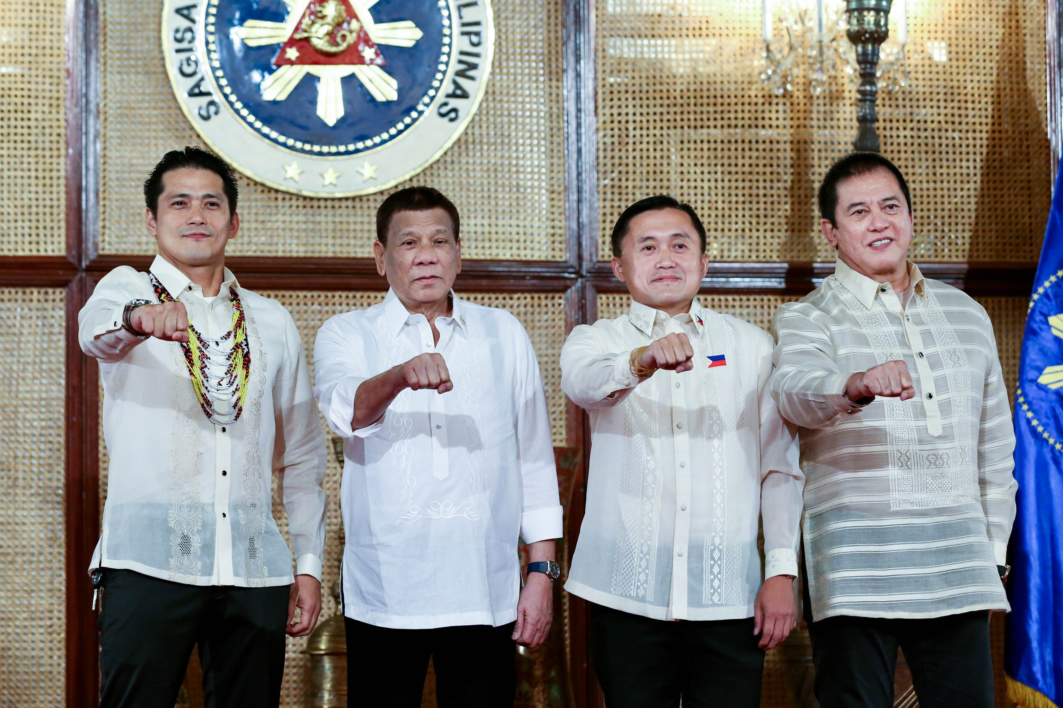 IN PHOTOS: Pro-Duterte senators-elect take oath in…