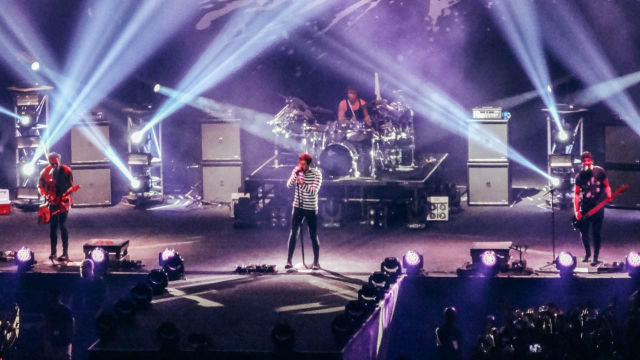 IN PHOTOS: 5 Seconds of Summer live in Manila