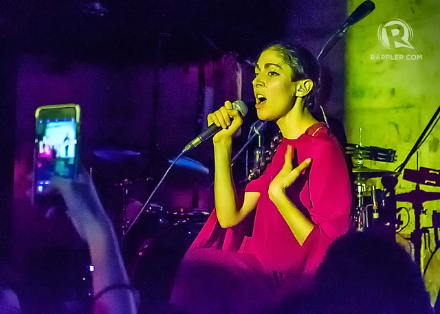 [IN PHOTOS] Chairlift: Bringing their rich synthpop sound to Manila