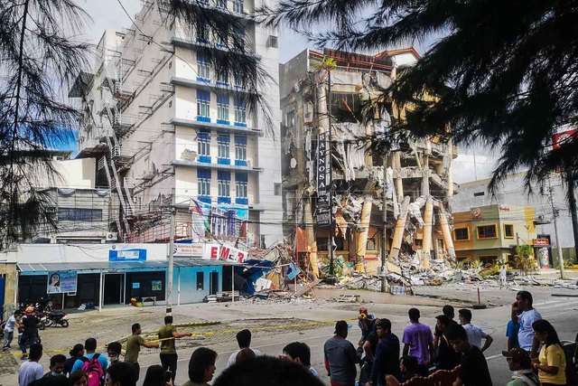 LOOK: Buildings destroyed by magnitude 6.5 quake that struck parts of ...