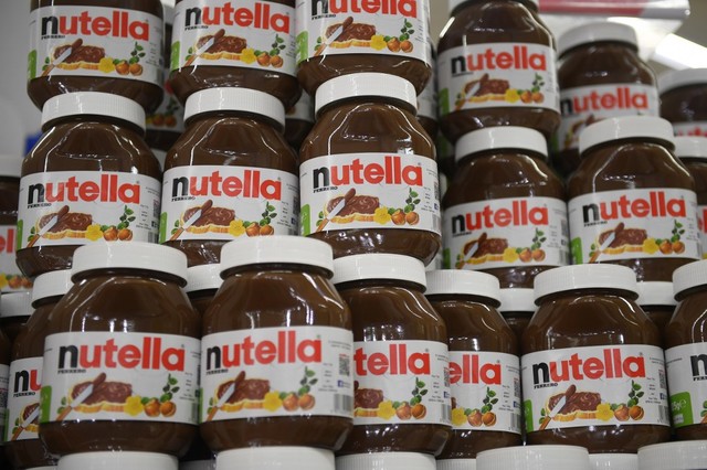 Striking French workers block world's biggest Nutella plant
