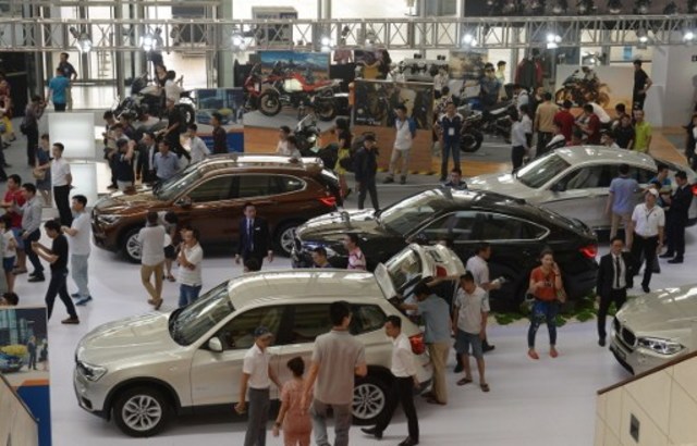 BMW powers through second quarter towards record year