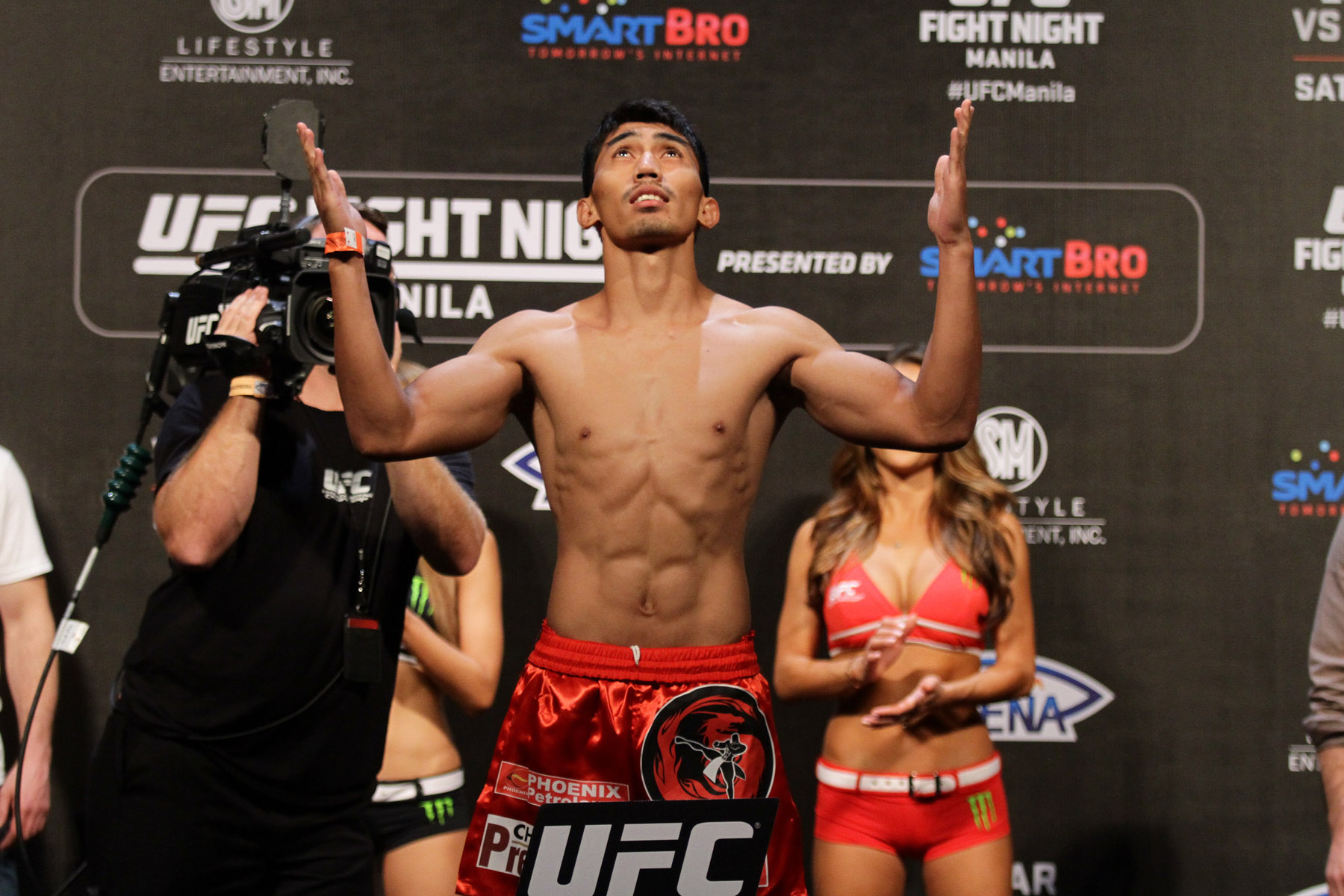 Mark Eddiva battles New Zealander at UFC Fight Night 85