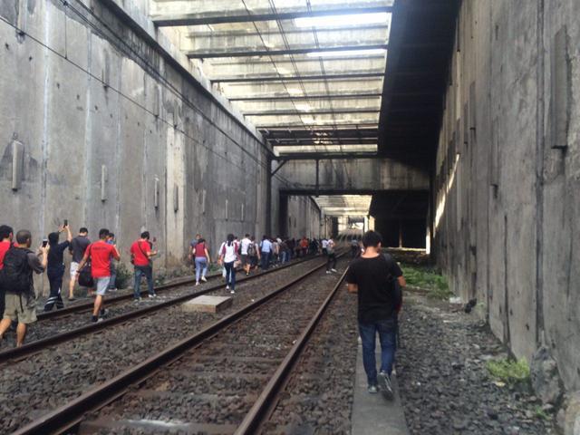 Surviving MRT3: Worst train fails in 2017