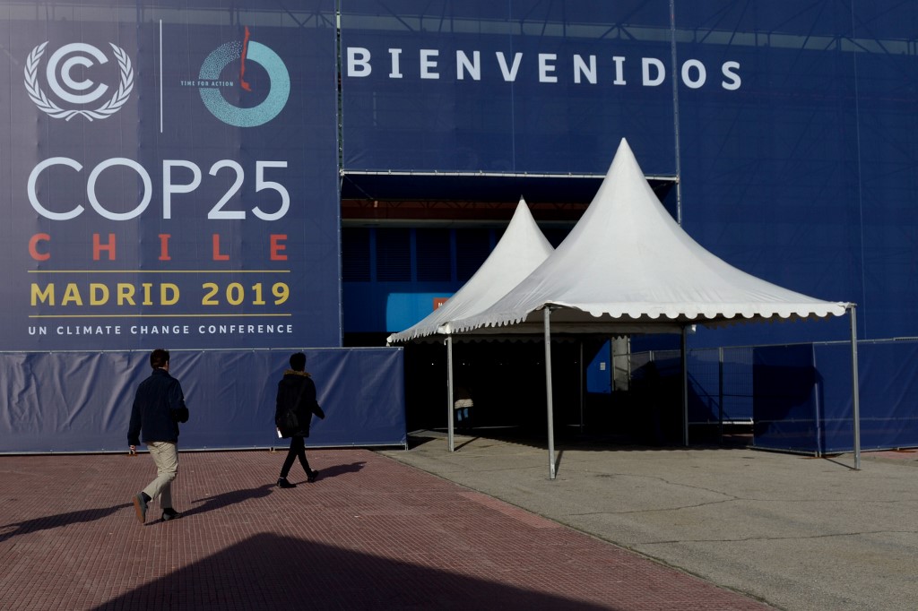 'Do it for our children,' parents plead at U.N. climate meet