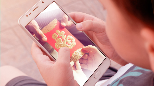 China's 'red packets' go digital over Lunar New Year