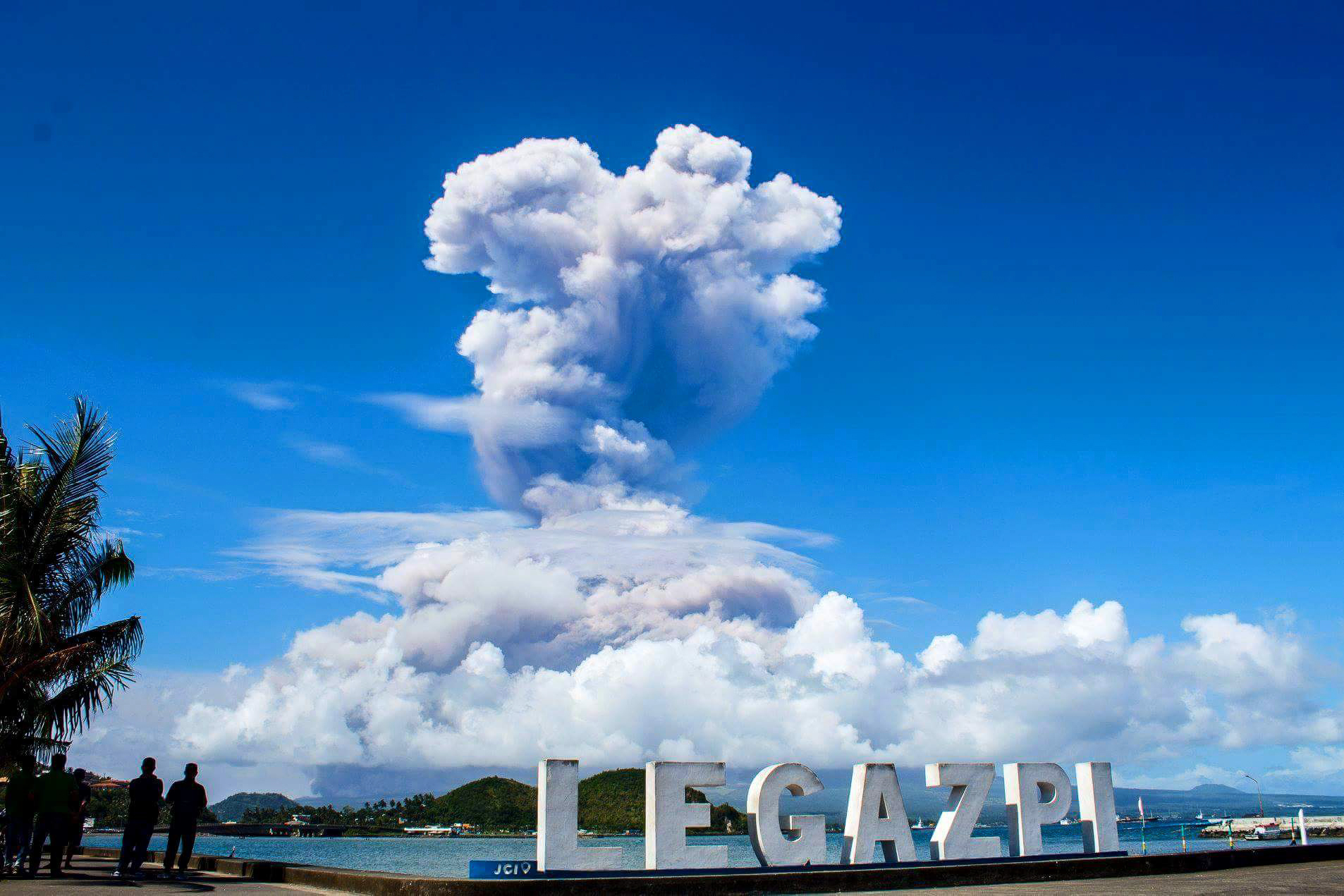 6 spots in Albay that are safe for sightseeing