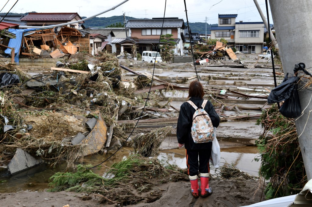 Japan rescuers still scrambling as typhoon toll tops 70