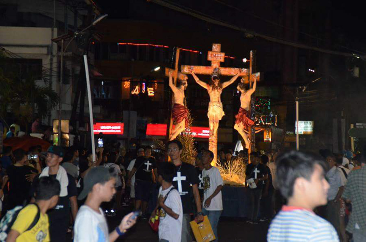 The purpose of Holy Week processions
