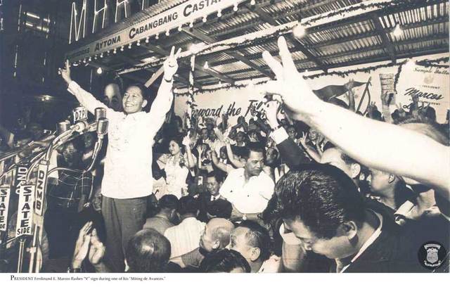 How Bongbong Marcos mirrors father’s image in campaign
