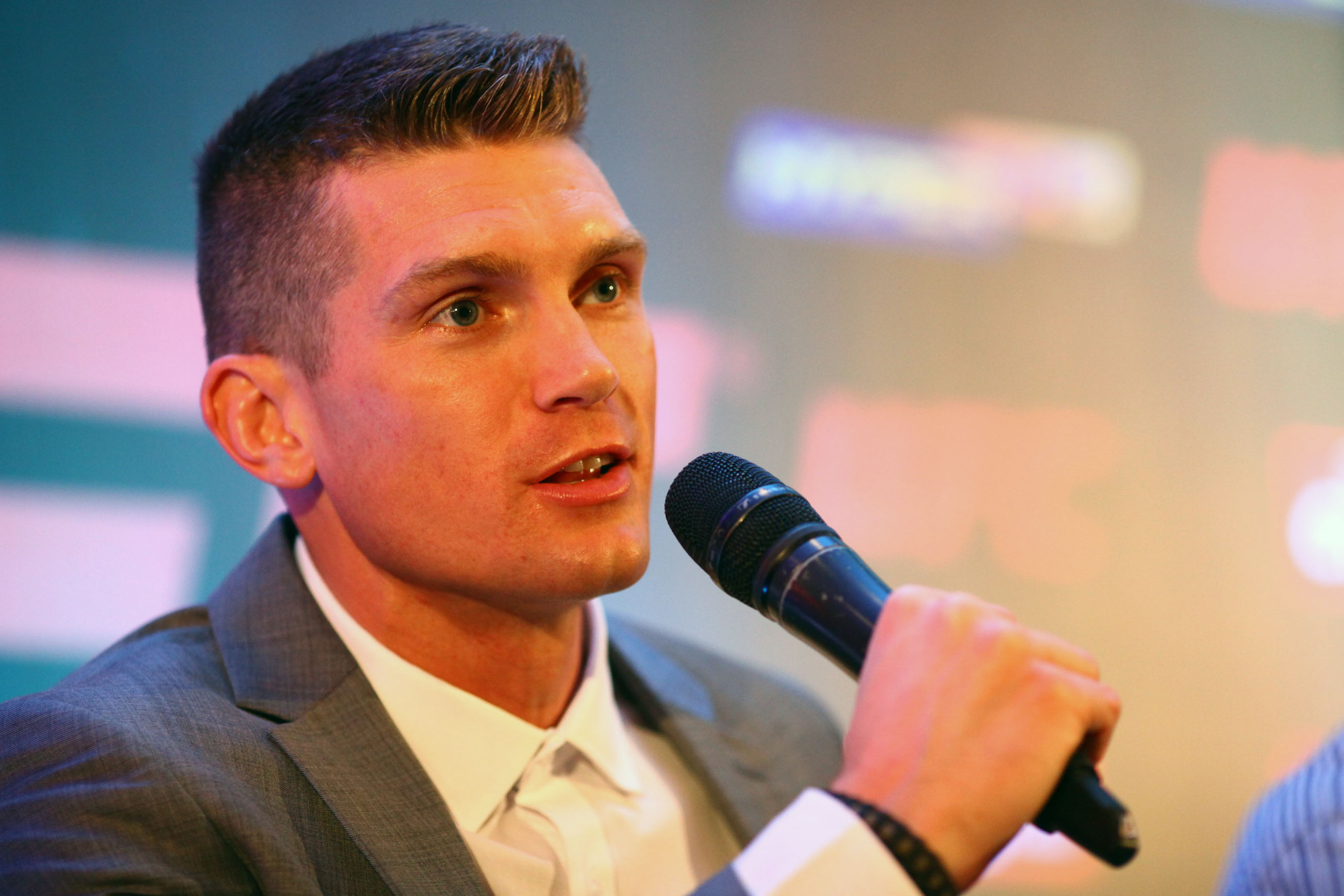 Stephen Thompson wants UFC title fight vs Fil-Am fighter Robbie Lawler