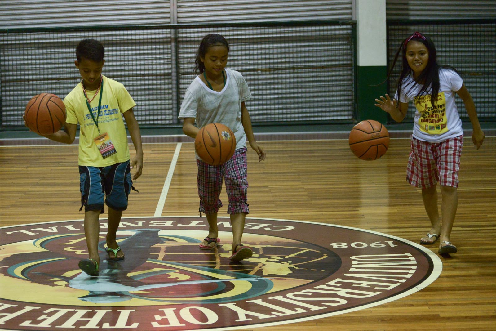 IN PHOTOS: UP Fighting Maroons team up with Lumad in #Manilakbayan game
