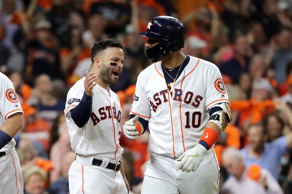 Contrite Astros apologize for MLB sign-stealing scandal