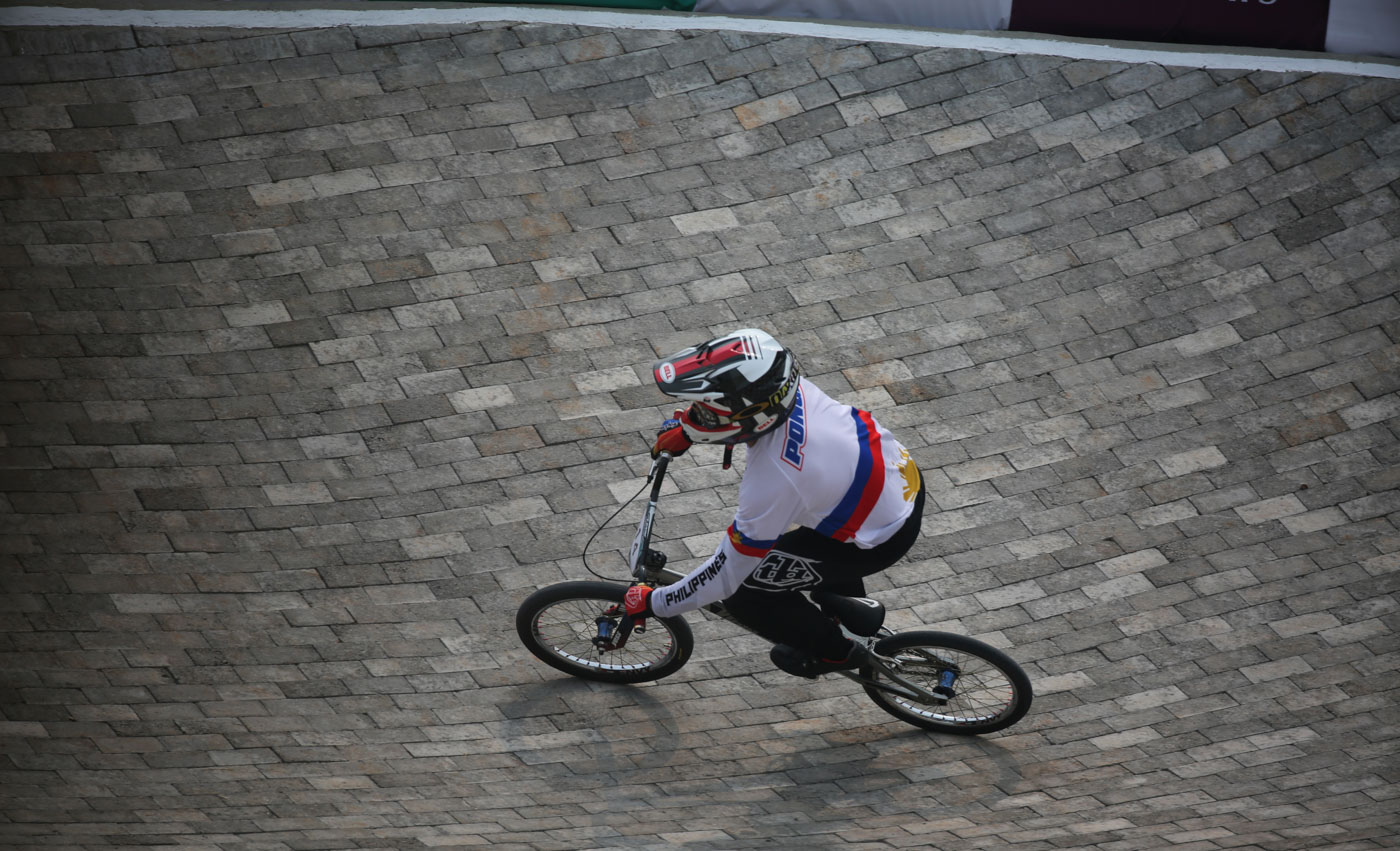 Why is ‘Ponga’ printed on BMX rider Daniel Caluag’s jersey?