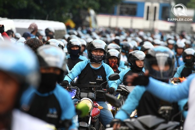 Thousands of bikers, supporters demand 'save Angkas'