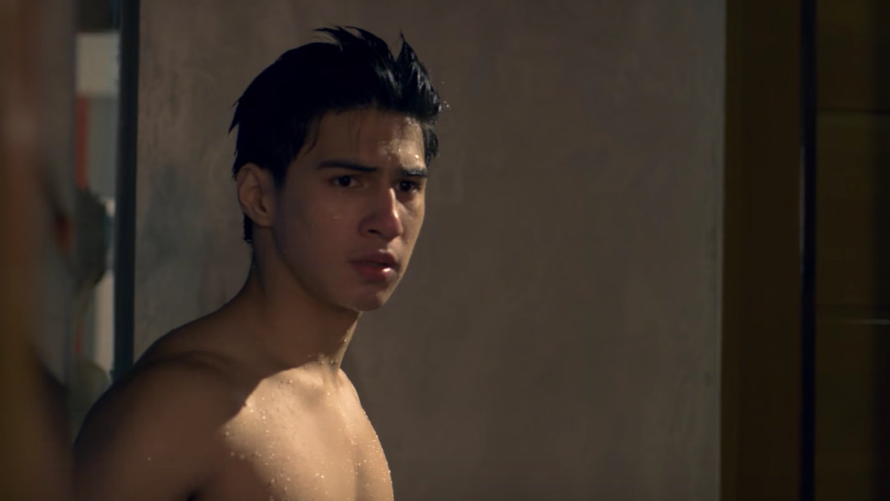 'Pwera Usog' review: Silly and sometimes senseless fun